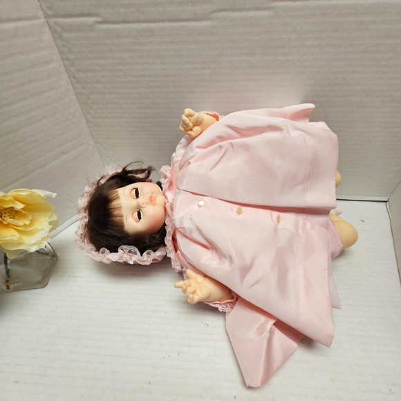 Madame Alexander | Toys | Vintage 7s Madame Alexander Baby Doll Pink ...